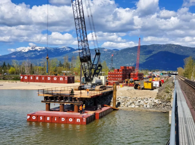 Sandpoint Junction Connector: Temporary Span Underway - BNSF Northwest